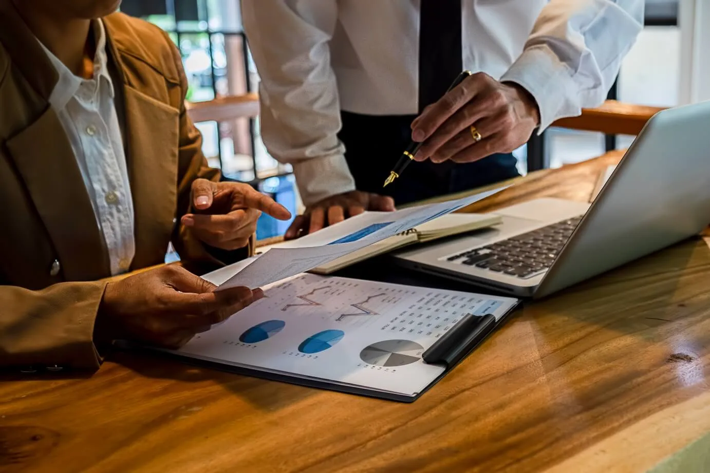 All-in-One LMS for Financial Services Training | Uteach